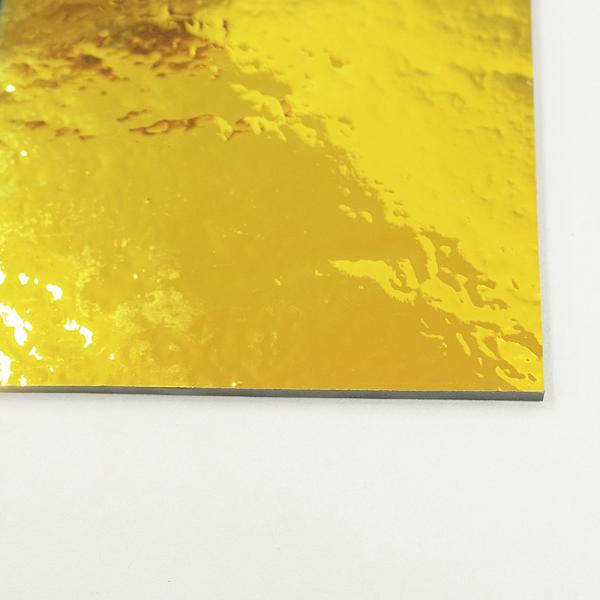 ダイクロガラスは膨張率90の、表面に金属加工がされたフュージング用板ガラスです。とても発色のきれいなガラスで色数も多く、フュージングの仕方次第で様々な色の変化を楽しめます。※ダイクロガラスは製造上の理由により、色はバラツキがあります。※ダイ...