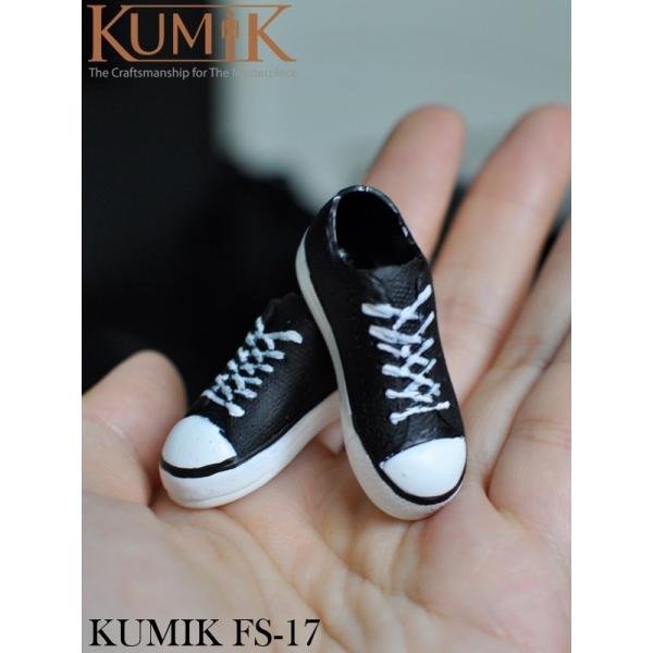 トイメーカー『KUMIK』より1／6ドール・フィギュア用コスチュームです。1/6ドール・フィギュア用コスチューム【セット内容】スニーカー●画像はイメージです。画像の色は撮影時の照明や、ご使用のモニターによって、実物とは異なって（実物より白っ...