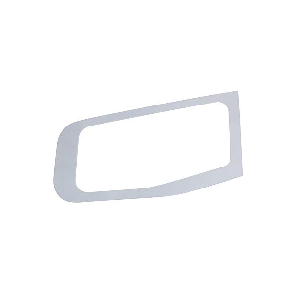 ★安全窓廻りにゴム枠の無い車両専用です★□安全窓廻りに装着するガーニッシュ(枠)□エッジが斜めに加工されているので、　装着時の見栄えがUP！□貼り付けるだけのカンタン装着※強力両面テープでの取付ですが、 　更に脱落防止策として、 　コーキン...