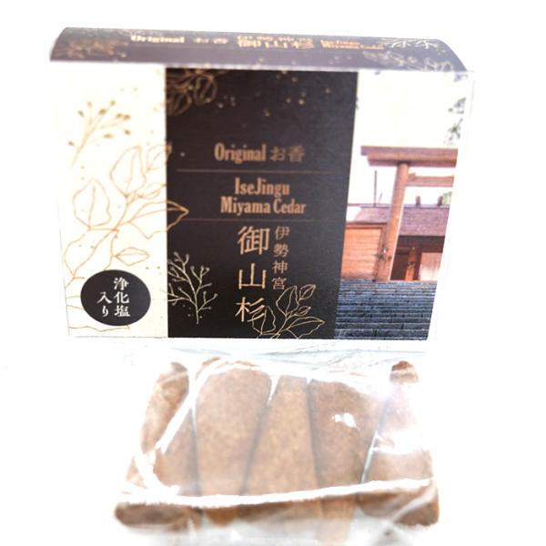 【発売日：2026年01月04日】自然の香りで、お部屋やリビングなどにオススメです。・日本製・サイズ：約縦35ｍｍから約幅最大17ｍｍ（1本）・内容量：5本伊勢神宮御山杉伊勢神宮の杜で育った杉は「神宮杉」と呼ばれます伊勢神宮御神木で、樹齢3...