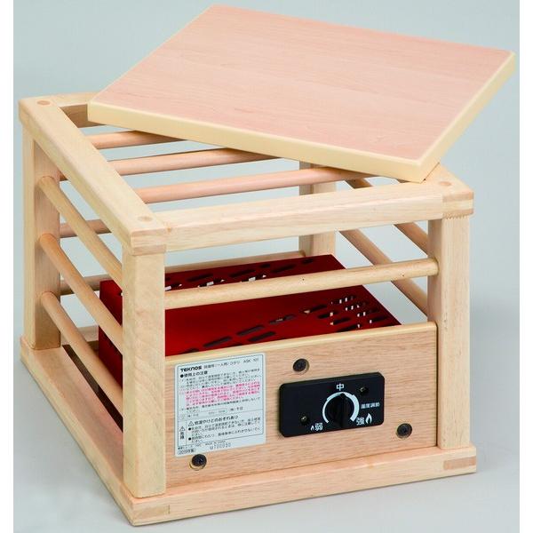 【発売日：2024年10月04日】天板付きおひとり様用こたつ毛布や膝掛けを掛けて、自分専用のこたつに。●おやすみ前のアンカ代わりにもおすすめです。●便利な中間スイッチ付き。●物を置くのに便利な天板テーブル付き。●温度無段階調節●万が一、温度...