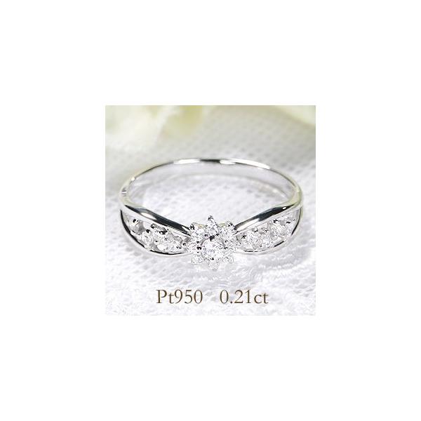 ☆日常に輝きを添えるフラワーモチーフRing！☆プラチナの曲線が描く美しく上品なライン。輝きの良いダイヤモンド１７石、トータル0.21カラットをセットしたダイヤモンドフラワーリングです。センターに咲くお花がとってもキュート♪優雅なフォルムが...