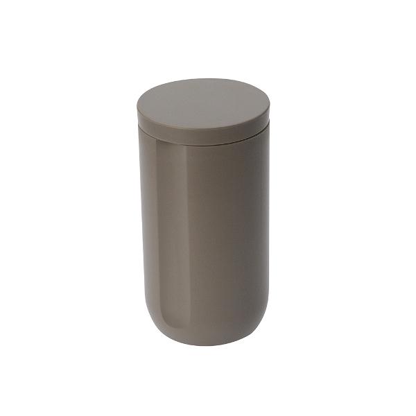 ●落ち着きのあるくすみカラーの加熱式タバコ専用の吸殻入れです。●ドリンクホルダーに収まるサイズです。●約80本入る大容量です。