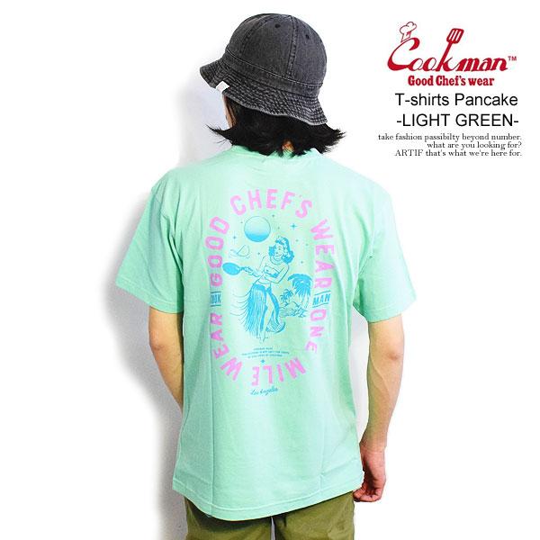 【発売日：2023年03月15日】COOKMAN クックマンアメリカンテイストなグラフィックが目を惹く半袖Tシャツの登場です。料理やフードに関連したグラフィックが、ブランドらしさ溢れる仕上がり。陽気でキャッチーなプリントTシャツは、これから...