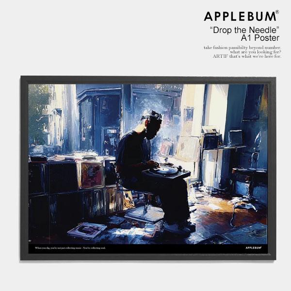 【発売日：2026年02月28日】APPLEBUM アップルバム●商品説明レコードに針を落とす瞬間を捉え、“Diggin’in the Crates”カルチャーの本質をアートタッチで表現したグラフィックのA1ポスター。ポスター下部には、「W...