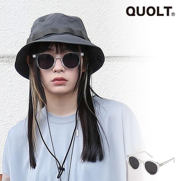 QUOLT クオルト クリアーフレームに、ダークグレーレンズ（紫外線カット機能付き）を組み合わせたサングラス。素材 : ACETATEサイズ : 51 □ 17-143