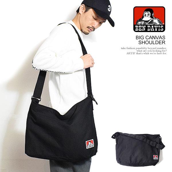 【発売日：2025年12月03日】BEN DAVIS ベンデイビス●商品説明トレンド感のある斜め掛けビッグキャンバスショルダーバッグです。ショルダー部分はアジャスタがついており、長さ調節ができます。A4収納可能●素材綿100％●SIZEH3...