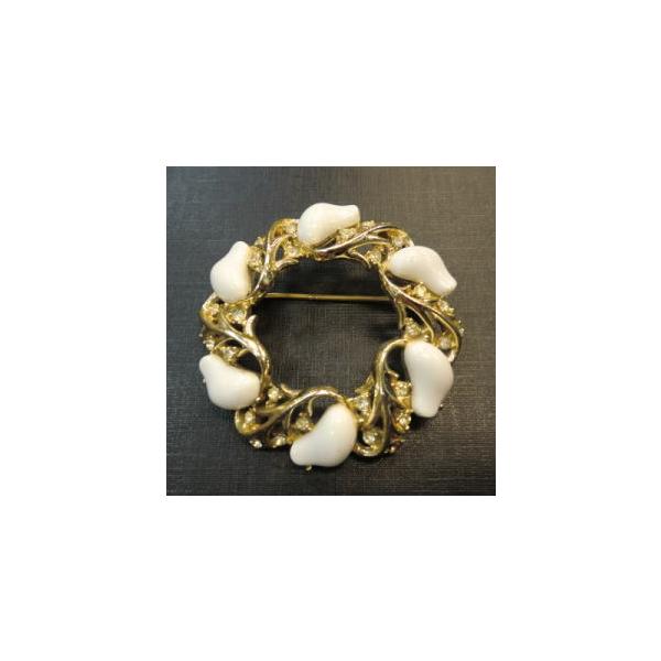  素材：プラスチック・金属 大きさ：約縦50ｍｍ×横50ｍｍ