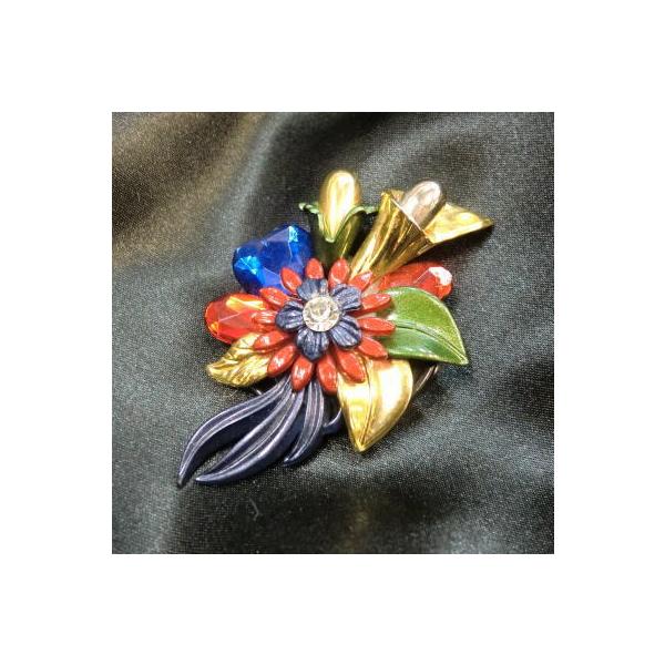 素材：プラスチック・ラインストーン大きさ：約H70ｍｍ×W45ｍｍ