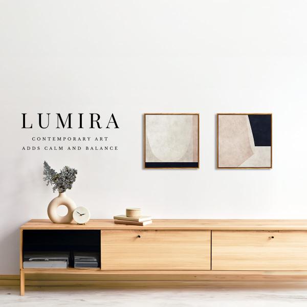 洗練された構図 黒とベージュののインテリアアートパネル空間設計に「静かな強さ」を。LUMIRAは、和モダン・北欧・ナチュラル系物件に対応するキャンバスアートです。抽象画の中でも視覚のノイズを抑える構図設計で、モデルルーム・共用部・ホテルライ...