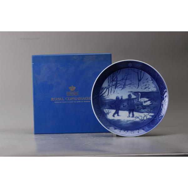 Royal Copenhagen ロイヤルコペンハーゲン 1987年 イヤープレート 飾り皿 共箱 リーフレット 本物保証