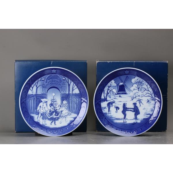 Royal Copenhagen ロイヤルコペンハーゲン 1989年 1990年 イヤープレート 二点 飾り皿 共箱 リーフレット 本物保証