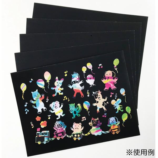 【発売日：2019年04月01日】サイズ：約215×315mm厚さ：約1.2mmスクラッチ可能サイズ：約195×295mm黒下地の上にゴールドやシルバーが塗布されています。スクラッチすると黒が出てくるスクラッチボードです。
