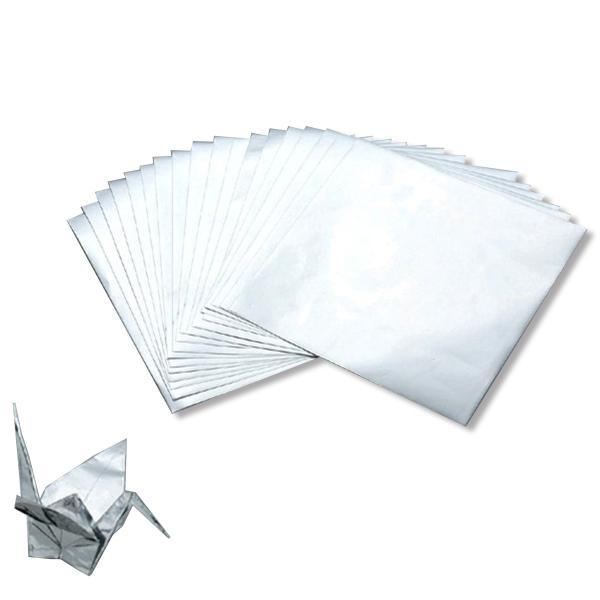 サイス：150mm角行事によく使われ人気の高い、銀色の折り紙です。金属のような光沢でキラキラ光ります。