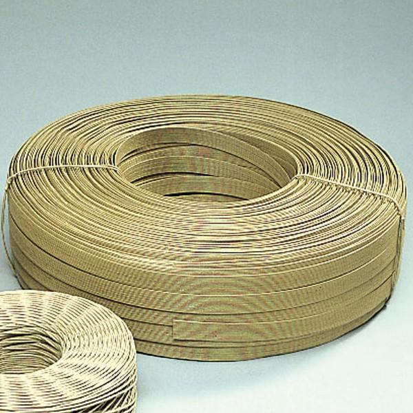 厚さ：1.28mm幅：15.5mm長さ：約400m巻直径1.28mm細ひも13本束そのままの幅で使うだけでなく、半分に裂いて籠などを編んだり、2本ずつに裂いて竹ひごの代わりにしたり、あるいは小さく切ってモザイクタイルのように使うなど、いろい...