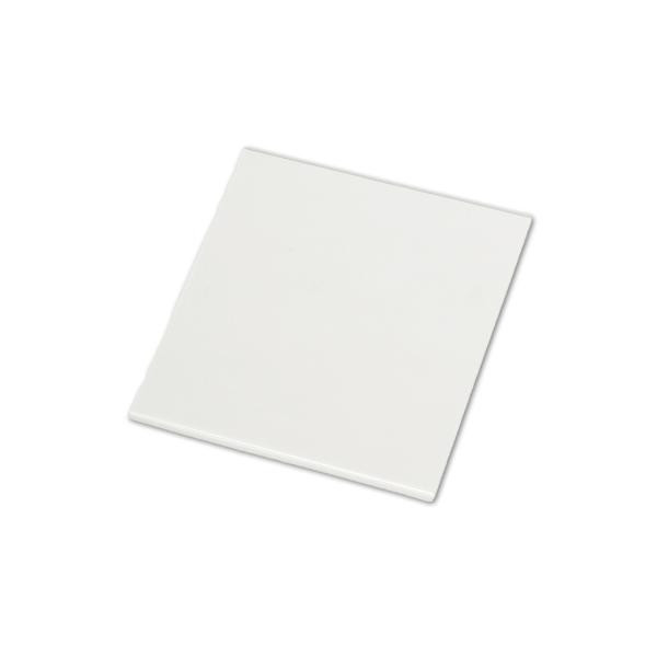 サイズ：150×150×厚さ2mm両面マスキング 面取り仕上げ済ホワイトライトスクラッチに使用できるアクリル板です。ホワイトペンなどで描いた部分も集光するので、簡単に作品作りが楽しめます。作品ベースの溝に挟んで立て掛けるようにして使用します...