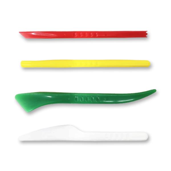 ポリスチレン製 長さ約120〜130mmカラフルな4本セットで8通りの使い方ができます。丈夫で折れにくい衝撃性スチロール材を使用しています。※製造ロットにより粘土ベラの色が変更になることがあります。ご了承ください。