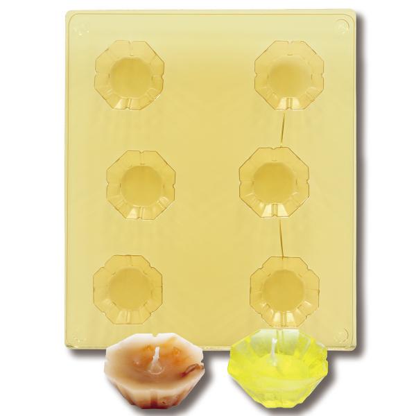 キャンドル出来上がりサイズ：45×45×13mmサイズ：210×180mm材質：ポリスチレン製パラフィン・ステアリンMIXやジェルキャンドル(ウルトラハード)を溶かして流し込んで、水に浮かぶキャンドルを作ることができます。※ジェルキャンドル...