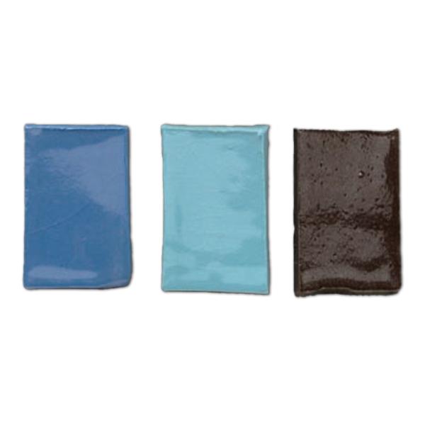 カラー：コバルトブルー、ブラック、トルコブルー混色が可能です。光沢のある美しい作品に仕上げたい時は、透明釉を掛けて焼成します。焼成温度は酸化：1,240℃〜1270℃、還元：1,240℃です※ホワイト、イエロー、ピンク、ライトブラウン、グリ...