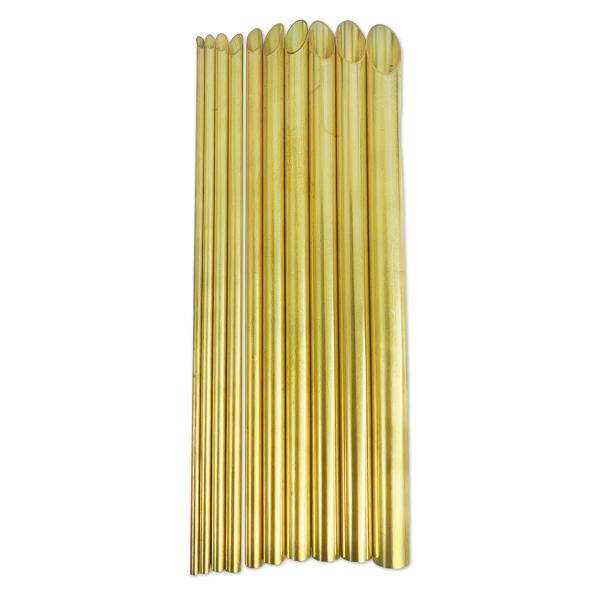 直径：約2、2.5、3、3.5、4、5、5.5、6.3、7、8mm※大変細かいサイズのポンスです。稀にほとんど同じ太さのものが入組みされていることもありますが、ご了承下さい。