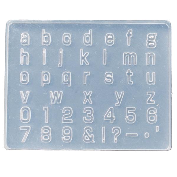 素材：ソフトシリコーンゴムサイズ：約34×45mm 厚み約7mm小さなアルファベットチャームが作れる透明型のシリコンモールドです。透明型なので、粘土の詰め具合も確認しやすく、作品の完成度が高まります。一つの文字を作るのに必要な粘土は約0.1...