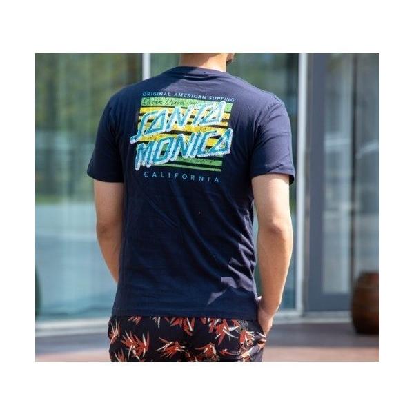 フロントとバックにサーフ感のあるレトロなロゴをプリントしたデザインシンプルでスリムな細身の綺麗なシルエットメンズだけでなくレディースにも人気のユニセックスデザインです素材：綿 100%生産地:バングラデシュサイズ：LL（チェスト104〜11...