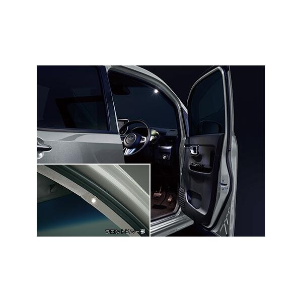 ■ステラ・LA150/LA160 エントリーライト新品です。　【適合】　LA１５０Ｆ/LA１６０Ｆ（Ｄ型〜） ※SRSカーテンエアバッグ付車を除く【部品番号】０８５６０Ｆ２０２３*フロントピラー（運転席＋助手席）に取付。*写真は装着用品の点...