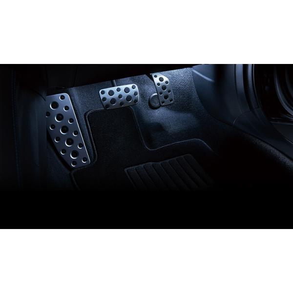 ■ＳＵＢＡＲＵ・ＷＲＸ　フットランプキット新品です。　【適合】　ＶＢ　（Ｂ型〜）  【部品番号】Ｈ７０１７ＶＣ０２０●ドア開閉、車幅灯の点灯と連動して点灯（車幅灯連動時は減光）し、乗降時をサポート。※発光部はフロント2か所/リヤ2か所。※照...