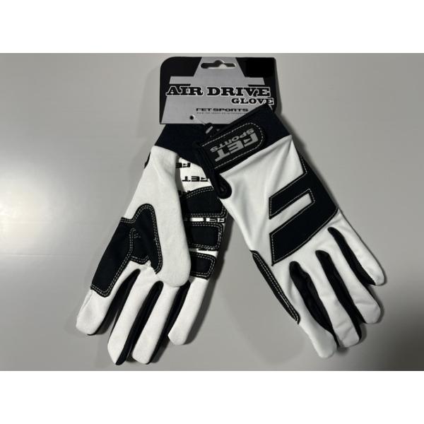 ドライビング、アウトドアスポーツなど、真夏の使用に最適！幅広い用途に使える『AIR DRIVE GLOVE』