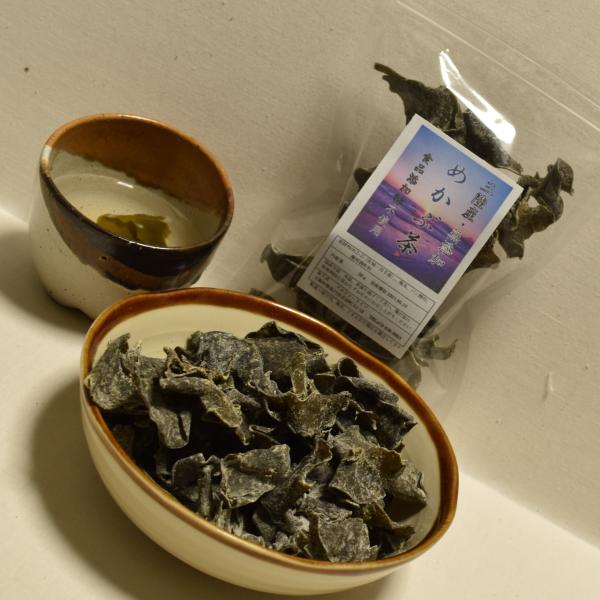 専門店が厳選した安心、安全の 大好評のおいしい純国産 無添加（食品添加物不使用）の めかぶ茶 三陸産 日本産 めかぶ１００% 宮城 岩手