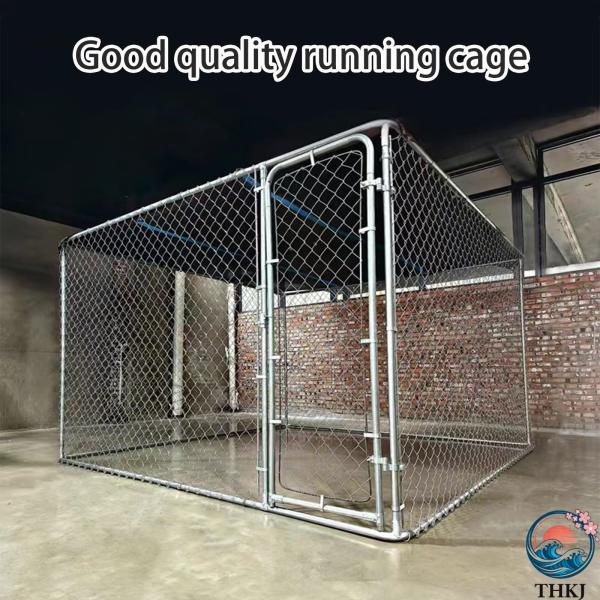 ? 大型の金属製鶏小屋は、高品質の鋼管と亜鉛メッキ技術で作られており、耐久性があるため、屋外で錆びる心配はありません。鋼管は、強風や雨でも十分に安定しています。? 鶏小屋の壁は、ダイヤモンド型のメッシュで作られており、頑丈で耐久性があり、損...