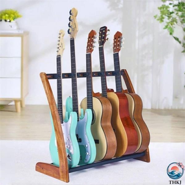 【商品情報】商品名：ギタースタンド。製品素材：クルミ。製品サイズ：52*37*73cm/82*37*73cm。 【高品質】高品質の丸太で作られており、木の自然な風合いを保ち、手触りが暖かく、環境に優しく、耐久性があり、楽器を安全かつ安定して...
