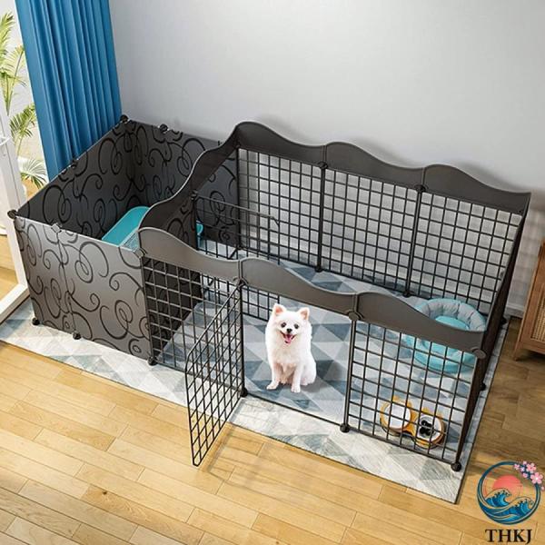 犬のためのプレイペン DIY.ペットプレイペン、屋内/屋外用メタルペットフェンス折りたたみペット犬猫子犬プレイペン、黒。小動物の安全性を保護する：ドアを持つデザインは、小動物に入ってフェンスを出入りするのに便利です。小動物の活動状態は、グリ...
