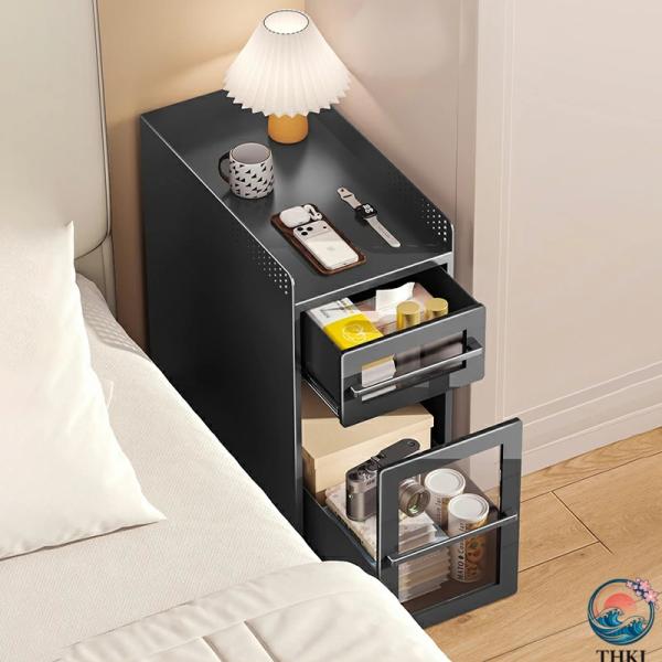 商品情報    商品名 ナイトテーブル     商品番号 loke-btable-002     生産国      組立状態  完成品       素材  スチール       サイズ(約)  ・幅25ｘ奥行36ｘ高さ39cm ・幅25ｘ奥...