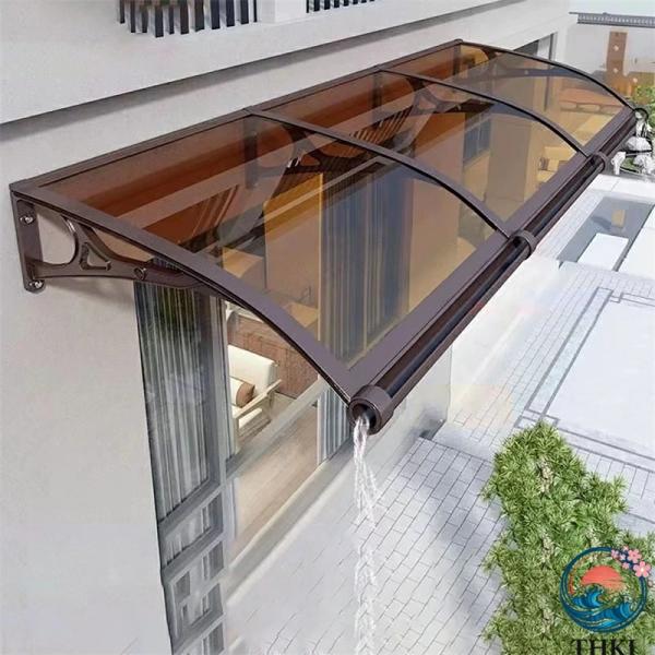 【強くて耐久性のあるアルミニウム合金フレーム】:オーニングの頑丈さと耐久性は、主に高品質のアルミニウム合金フレームの使用によるものです。 アルミニウム合金は優れた強度と耐食性を備えており、過酷な気象条件や構造物に対する外部環境の攻撃に対して...