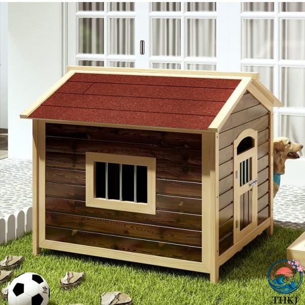 天然素材：屋内と屋外の木造犬小屋は、頑丈で耐久性があり、安定している無垢の松で作られています。 耐候性のある構造、犬小屋の密閉コーティング、上げ床、傾斜した屋根が特徴で、ペットは一年中快適で乾燥した状態に保たれます。耐久性のあるデザイン：豪...