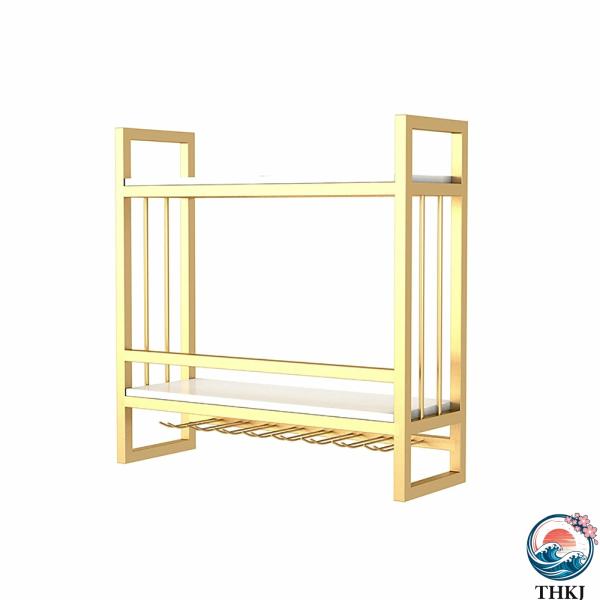 色:ゴールドサイズ:31.5*24*7.9in商品の重量:6 キログラム組み立て式:いいえ? 丈夫な素材: 当社の壁掛けワインラックは鉄製で、優れた強度と耐久性を備え、ワインボトルやグラスを安心して安全に保管できます。? 広々とした収納: ...