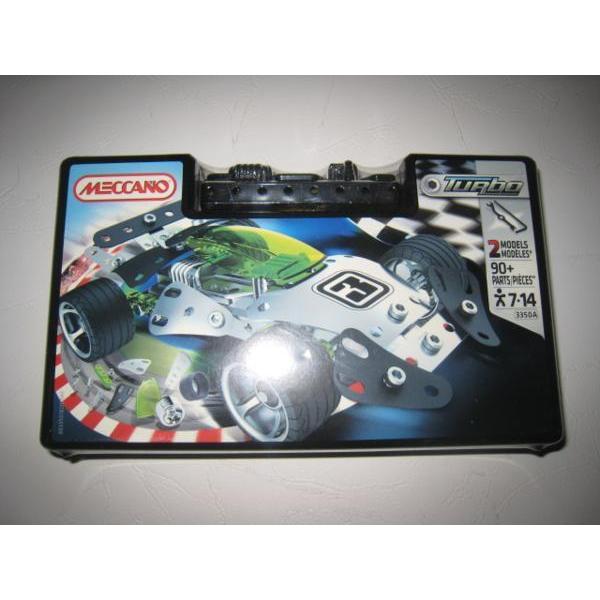 金属製組み立て玩具です。付属のレンチとスパナで組み立てる組み立てモデルです。接着剤を使わないので何度もばらしたり組み立てたりできます。組み立てて飾りとしてお部屋に飾って楽しく彩ってみてはいかがでしょうか？