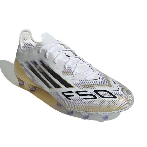 【メーカー】adidas（アディダス）【カテゴリー】サッカー【分類】スパイク【商品説明】薄いファイバータッチアッパーとコンプレッションフィットのトンネルシュータンが足をしっかりホールドする。また、足にボールが吸い付くようなスプリントウェブ ...
