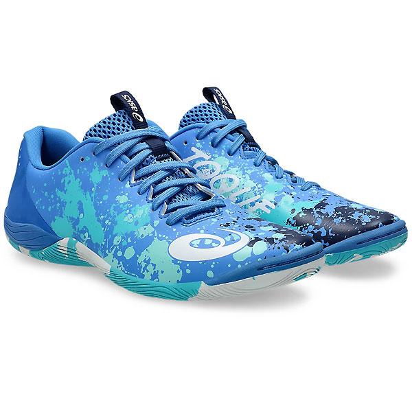 【メーカー】asics（アシックス）【カテゴリー】フットサル【分類】シューズ【商品説明】やわらかさを重視するフットサルプレーヤーへ。インドア用フットサルシューズ。アッパーにはやわらかいマイクロファイバー人工皮革を採用することで、耐久性とフィ...