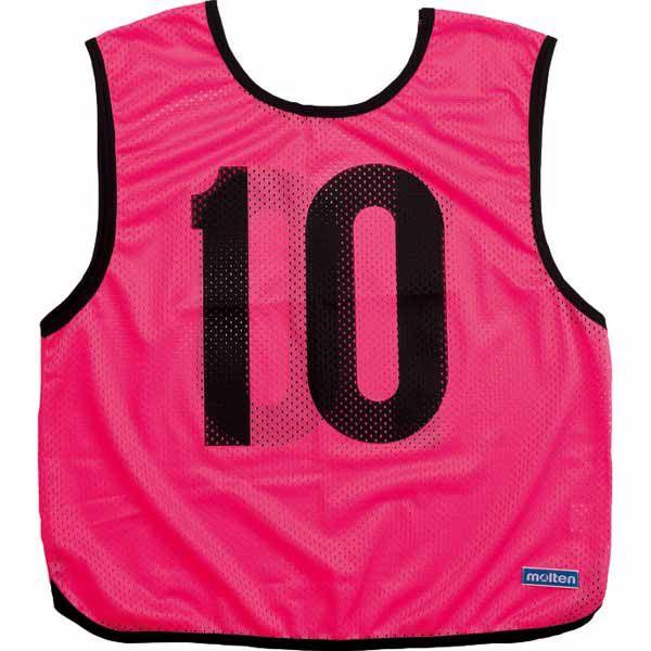 【メーカー】モルテン（Molten）【カテゴリー】マルチSP【分類】ウェアソノタ【商品説明】【カラー・仕様・サイズ】ポリエステル縦60×横55CMゲームベストPK蛍光ピンク撥水加工を施したゲームベスト。クラブ活動や体育祭の必須アイテム。カラ...