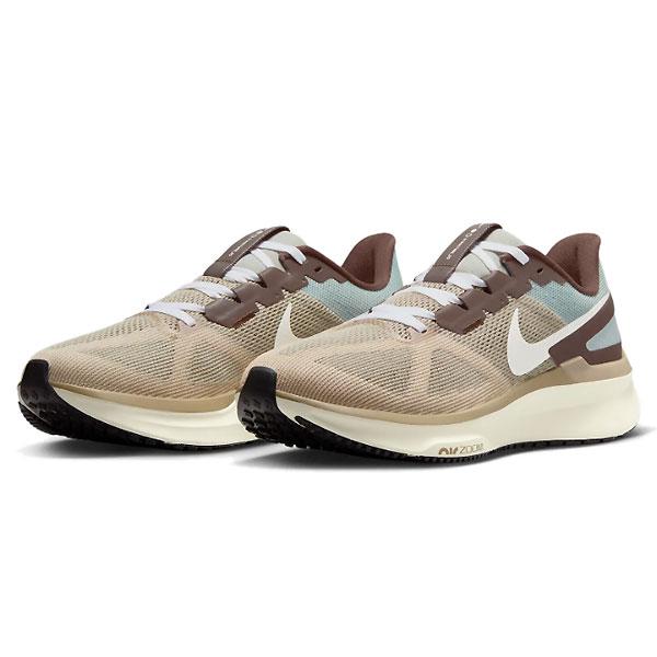 【メーカー】ナイキ（NIKE）【カテゴリー】陸上・ランニング【分類】シューズ【商品説明】要所に安定感とクッショニングを提供するストラクチャー 25。改良されたフォームミッドソール、幅広の足中央部のサポート、強化したロッキングチェア構造で、足...