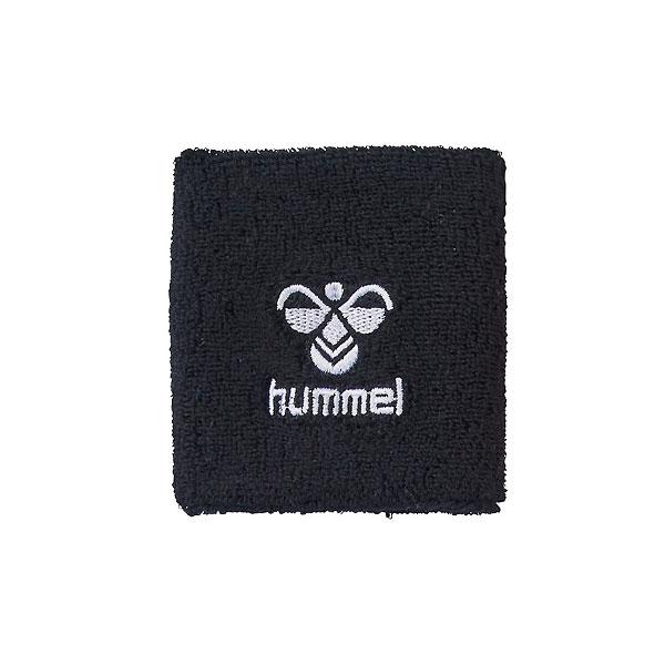 【メーカー】ヒュンメル（hummel）【カテゴリー】サッカー【分類】ウェアアクセサリー【商品説明】幅広いスポーツで活躍する汎用性の高いリストバンド。吸水性の高いパイル生地を採用しているため、汗止めやタオル代わりとして使用でき、プレー中の競技...