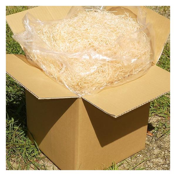 木毛（もくめん）1000g自然素材の緩衝材・クッション材として、農産物・硝子製品・陶器類やひよこの孵化輸送箱の下敷きとして広く使用されています。
