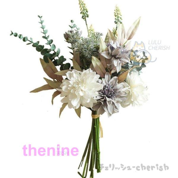 "素材：シルク、プラスチック   全長：約 50cm、花径：9cm（大）  パッケージに含まれるもの：1個、花瓶なし"