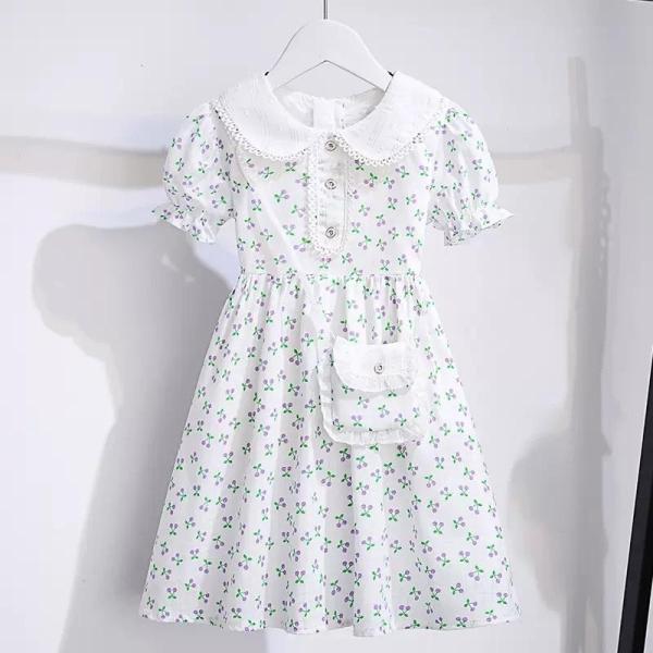 【可愛いミニポシェット付き】ワンピースと同じ柄のお揃いポシェットがセットになった「子供 女の子 夏」の決定版。お気に入りのハンカチや小さなおもちゃを入れて持ち運べるので、お子様の自立心を育みながらお出かけを楽しめます。これ一着でトータルコー...