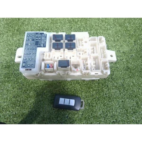 **** 商品説明を必ずご確認ください ****部品管理番号：000034115867800部品メーカー：OMRONメーカー純正品番：8637B002部品名：ヒューズボックス部品メーカー品番：GGMーM005ーBAAZ部品区分：リサイクル品...