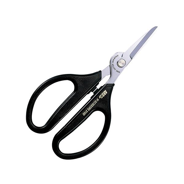 クラフトタイプにワイヤーカットの機能をプラスしてます。【用途】ホビー・クラフト用。【特徴】フラワーアレンジメントや園芸のあらゆるシーンで大活躍します。最大直径2mmまでのワイヤーをカットできます。【仕様】●全長：169mm。●刃長：40mm...