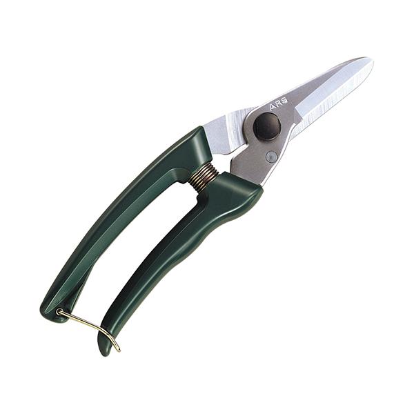ロングセラー小型園芸鋏のGクラシックタイプです。【用途】硬い枝の切断・束ね切り・株分け作業。【特徴】使用しないときには安全ストッパーでしっかりと固定できます。切り口がシャープで切り口からの病害の進入を防ぎ易いです。刃はヤニやサビに強いハード...