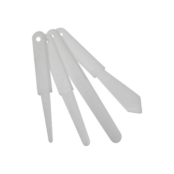 ≪用途≫サッシ廻りのコーキングや水廻りサイディング・クロス仕上げ。≪特徴≫軽くて弾力性があるプラスチックで、手になじみ、壁やタイルを傷つけません。ヘラの先端が45度に面取り加工されているので、施工時にコーキング剤がはみ出さず、ブレが少ない作...